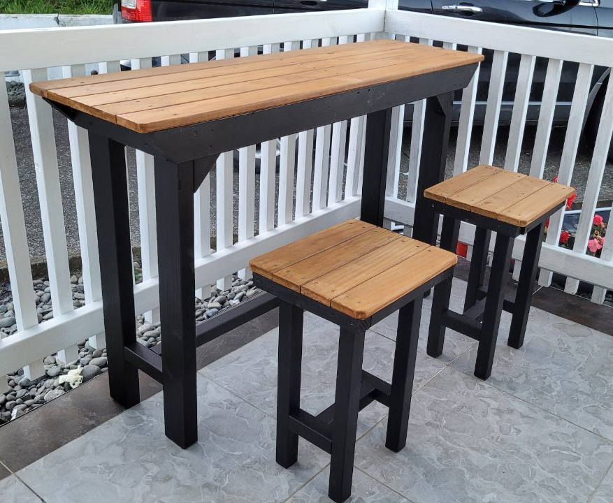 Bar leaner with chair 1500mm long – VS Craft